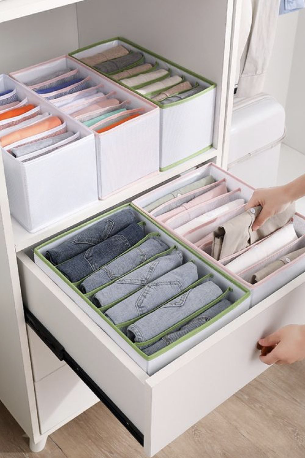 10 idées pour organiser le dressing ou l’armoire de la chambre | guide ...