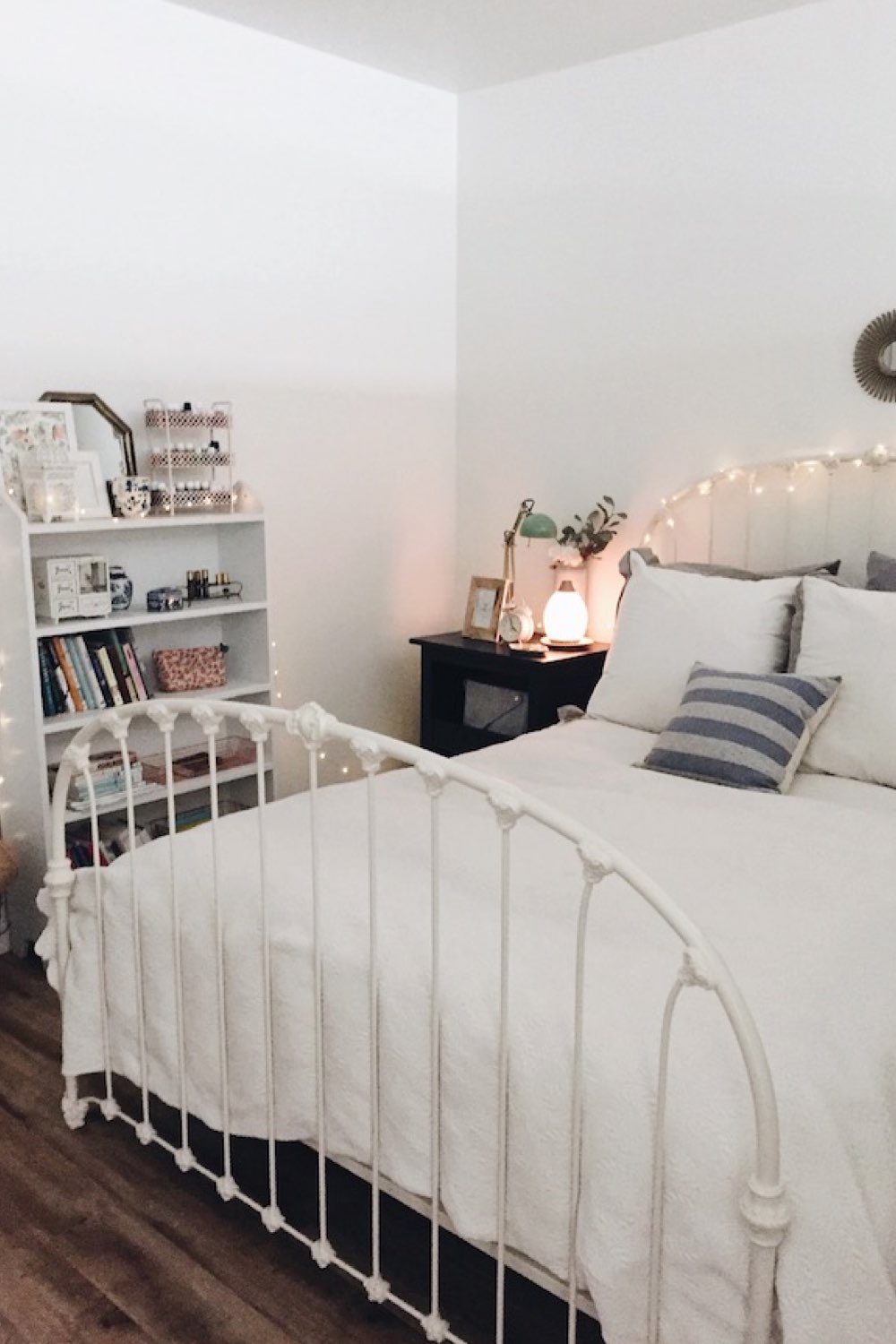 Visite déco | Un studio cosy & rempli de douceur - Cocon | décoration ...