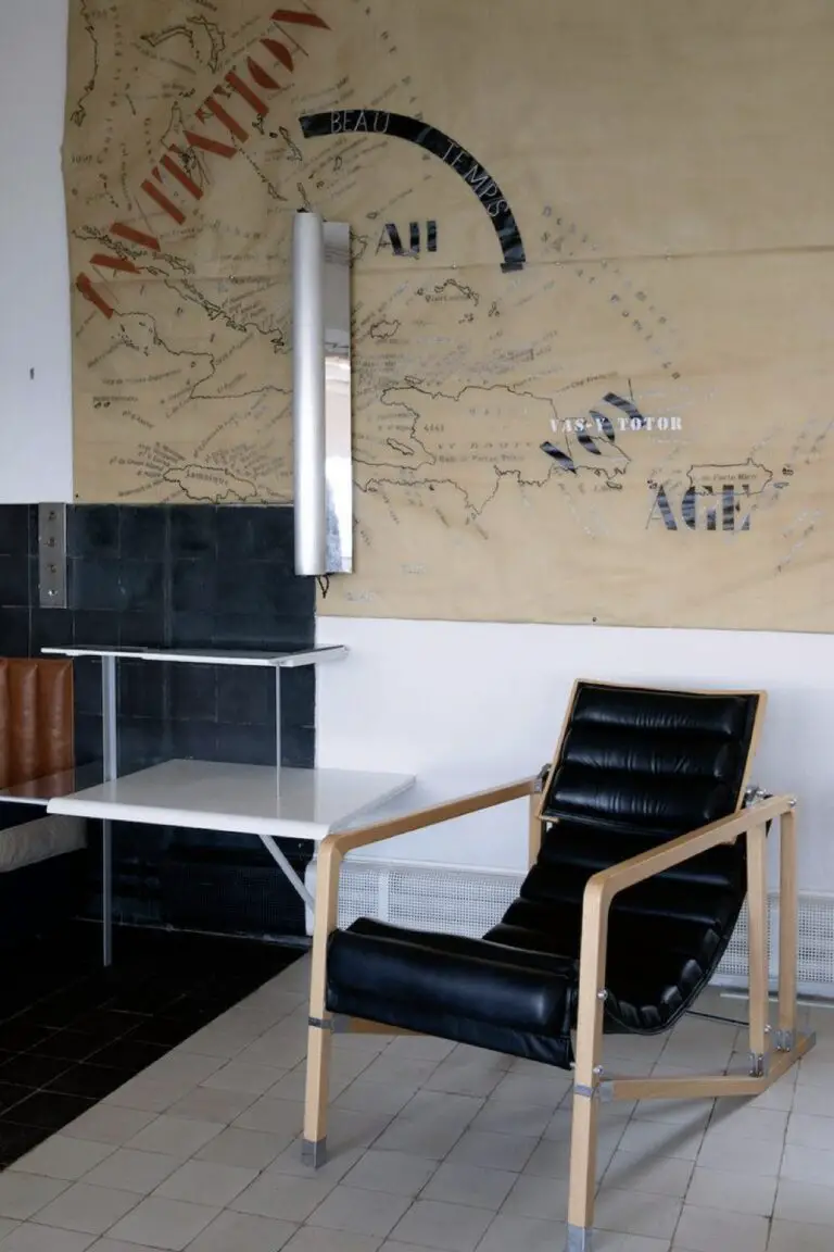 Qui est Eileen Gray? Et pourquoi vous devriez la connaître?