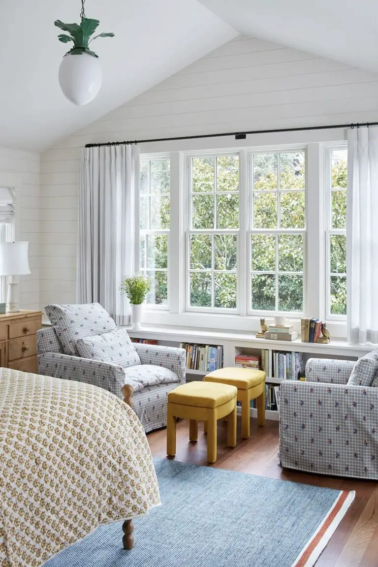 Une maison décorée dans le style cottage anglais élégant