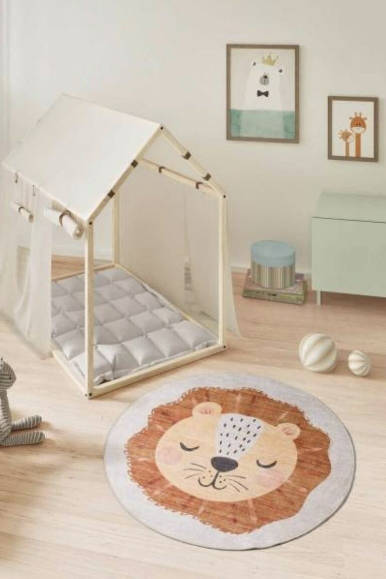 Tapis animaux pour une chambre d’enfant nature et douce