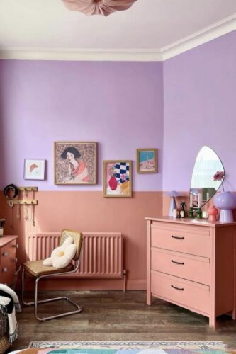 Associer rose et violet pour décorer toute la maison